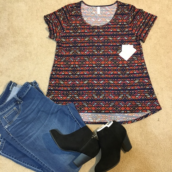 LuLaRoe | Tops | Nwt Lularoe Classic Tee | Poshmark